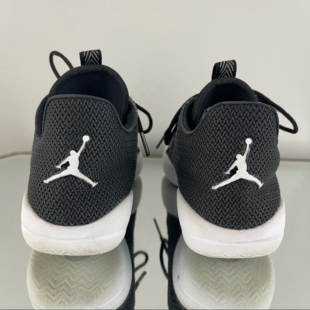 Jordan Gs Eclipse Black White Sneakers - Gem